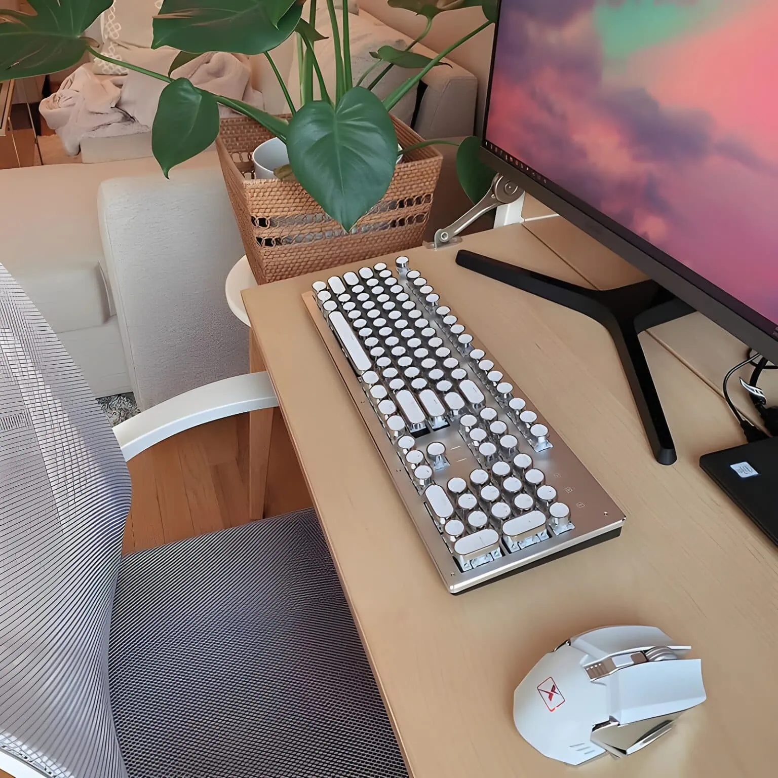 Retro Typewriter Wireless Keyboard and Mouse Set | The PNK Stuff