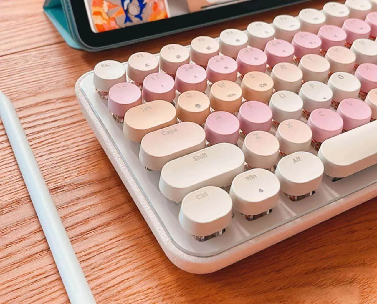 Palette Leather Typewriter Bluetooth Keyboard | The PNK Stuff
